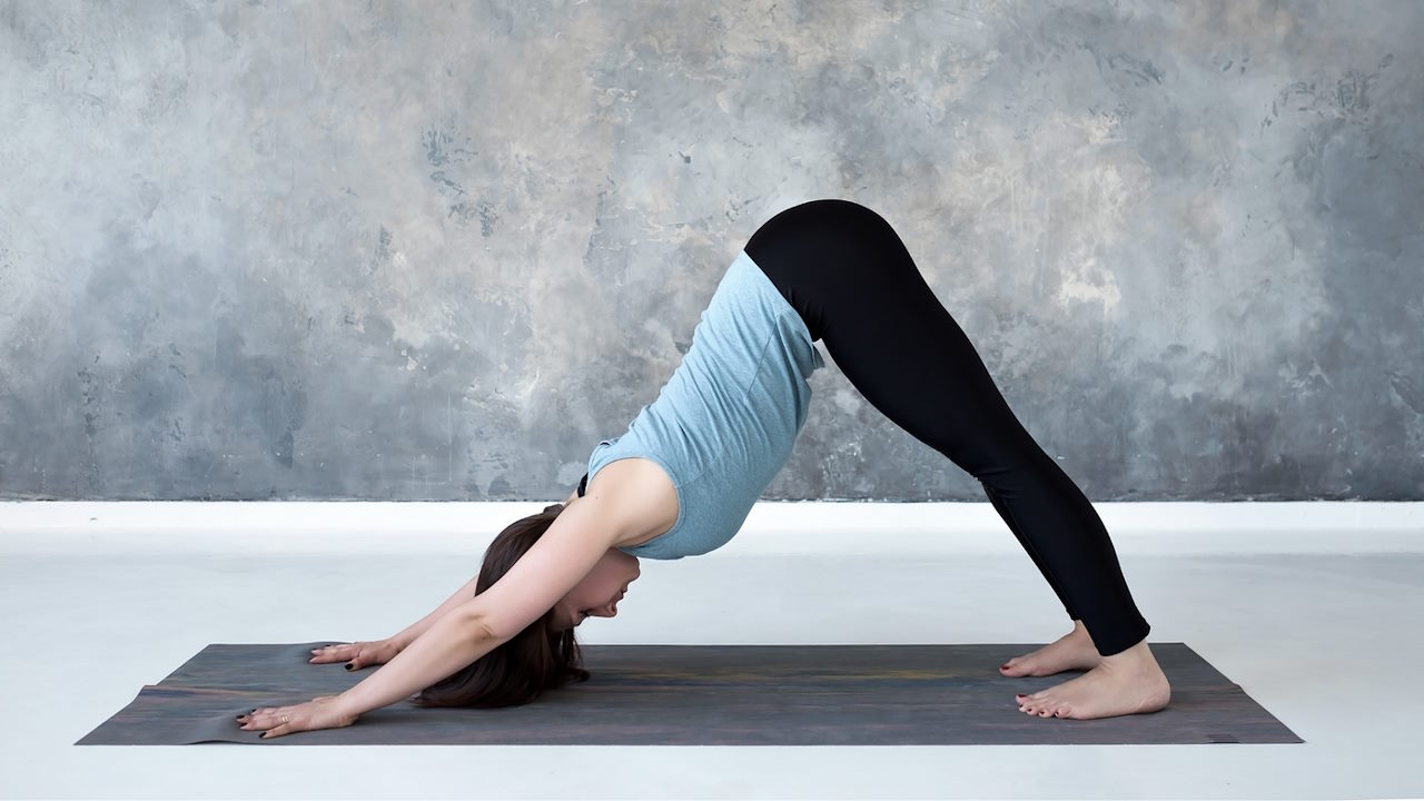 5 Best Yoga Poses for Beginners to Kick Start Their Practice - Picks5